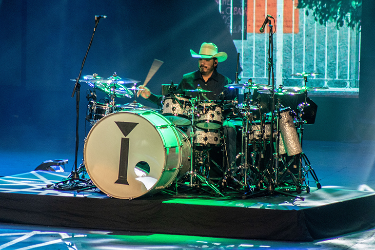 Exitoso Modus Operandi de Intocable - UrBeat.com